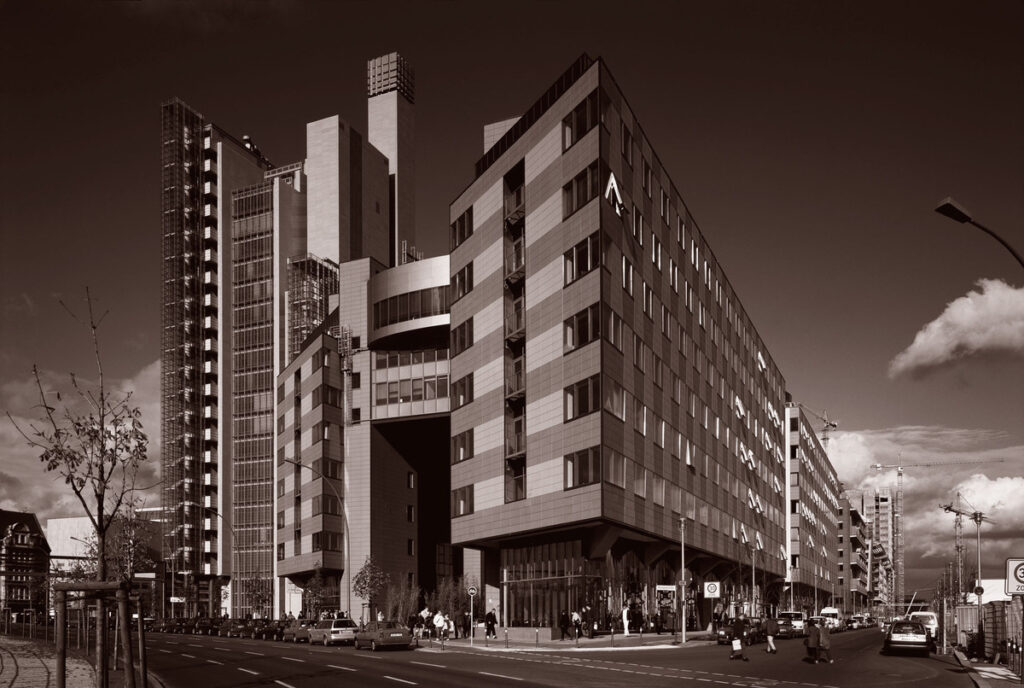 Masked Nostalgia, Chic Regression: The “Critical” Reconstruction of ...